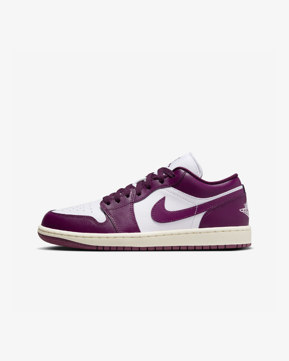 DC0774-161 - AIR JORDAN 1 LOW "BORDEAUX" – Emporium 92